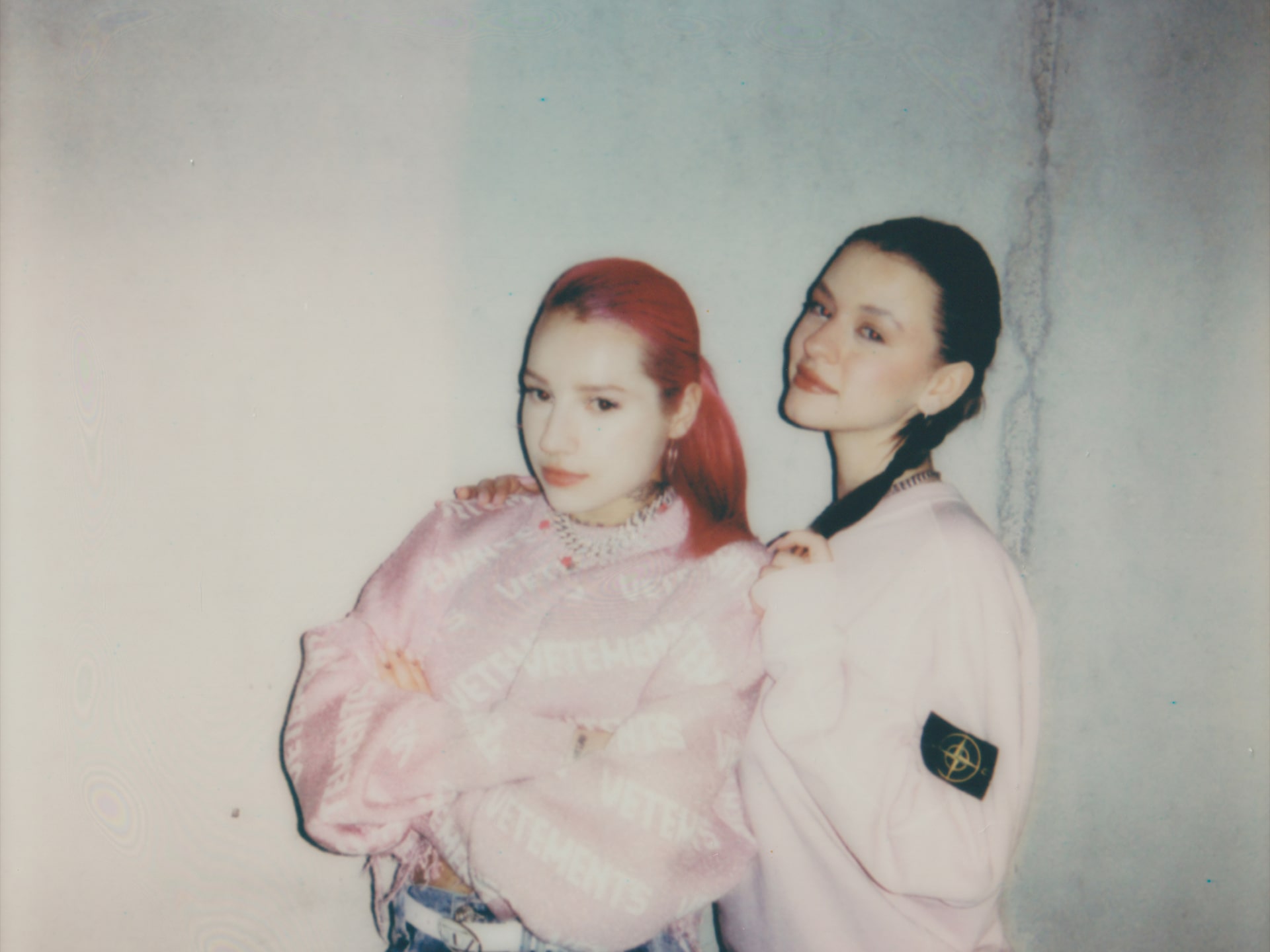 Wspólny projekt Young Leosi i Bambi już jest dostępny – Dyktafonografika.com